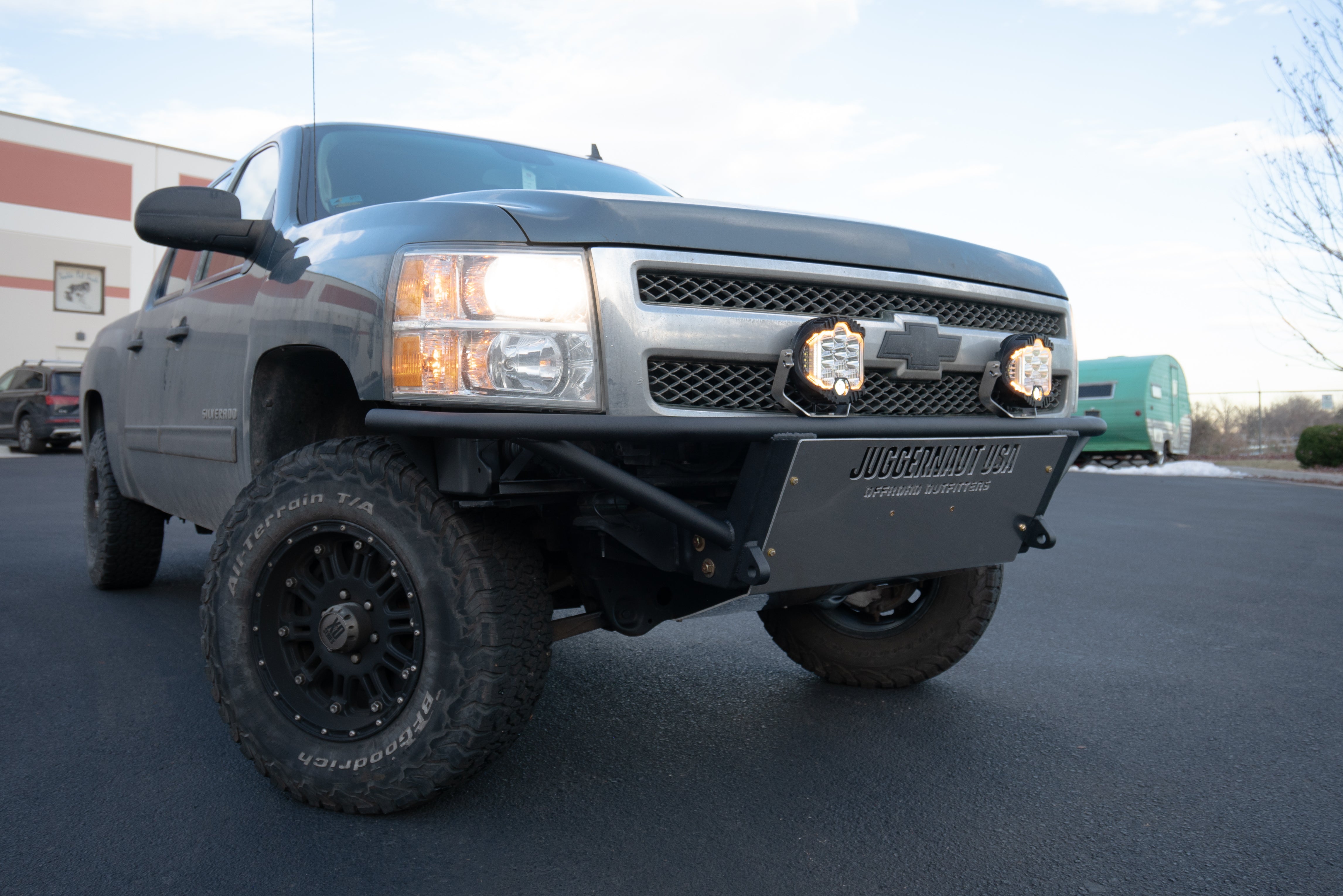 Custom Tube Prerunner Bumper for Chevy Silverado 1500 - Juggernaut USA